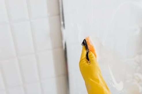 How to clean oven glass- A complete Guide | Quick Cleaning Services